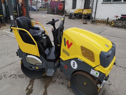 Tandemwalzen mieten für effektive Boden- und Asphaltverdichtung | Erento.com