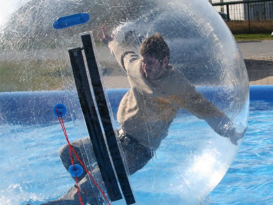 Aqua Balls / Aqua Zorbing / Wasserball Arena inkl. Pool mieten ...