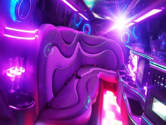 *NEU* Chrysler 300C Weiss Perlmutt mit XXL Seitenscheibe zum Absenken ...