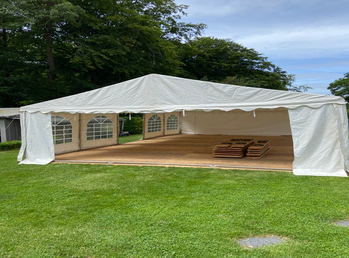 Zeltboden mieten für Festzelte, Hochzeiten und Events | Erento.com